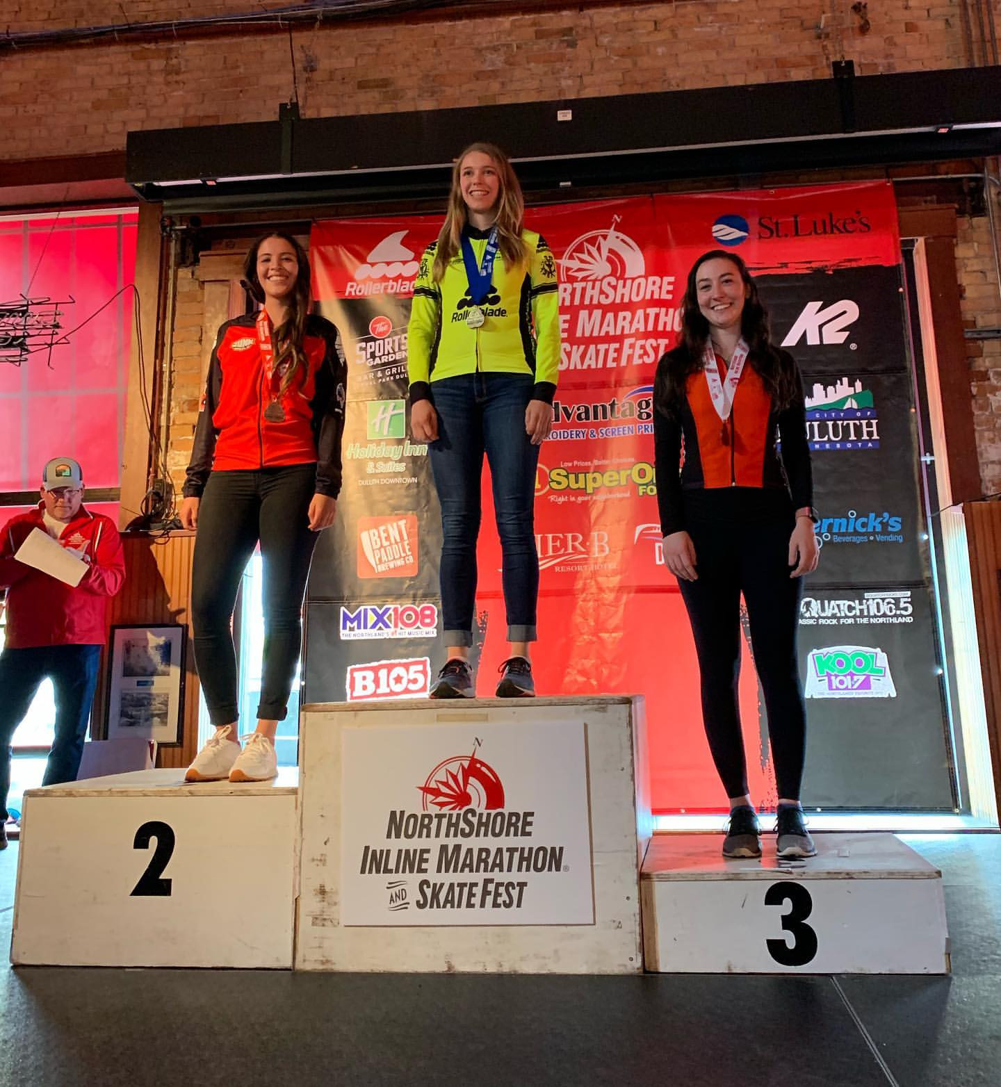 rollerbladng443B - Gifyu